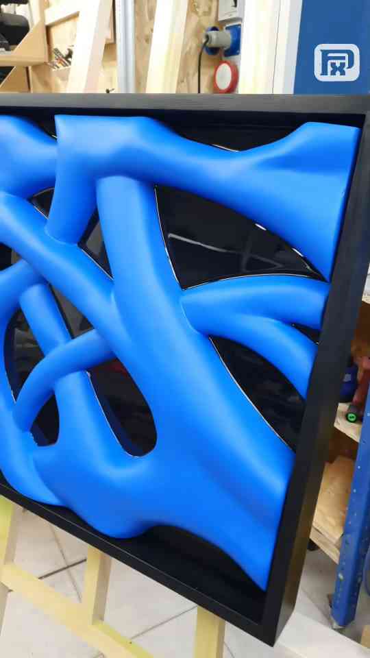 Blues Interlaced – Framed Resin Art for Modern Interiors