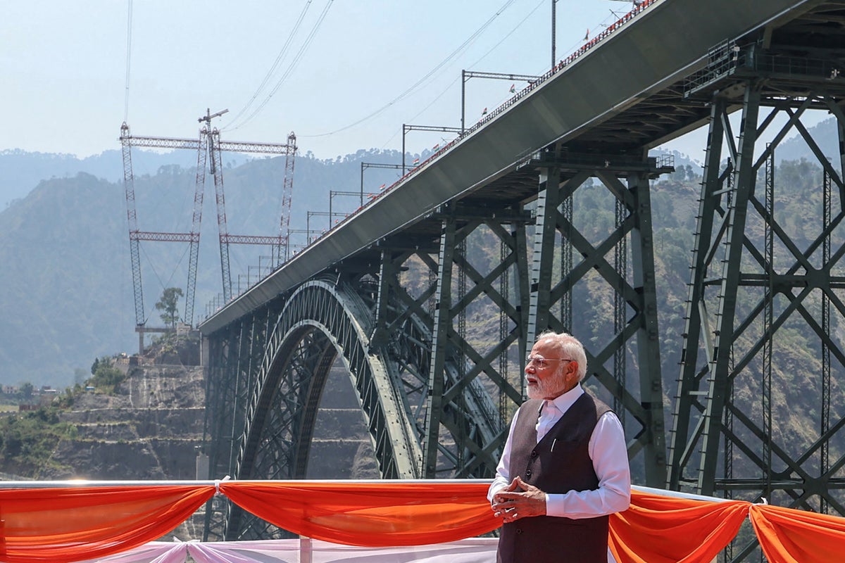 Modi inaugurates world’s highest railway arch bridge taller than Eiffel ...