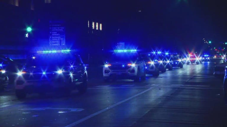 ‘Young, vibrant and a hard worker’: CPD officer killed in South Side ...