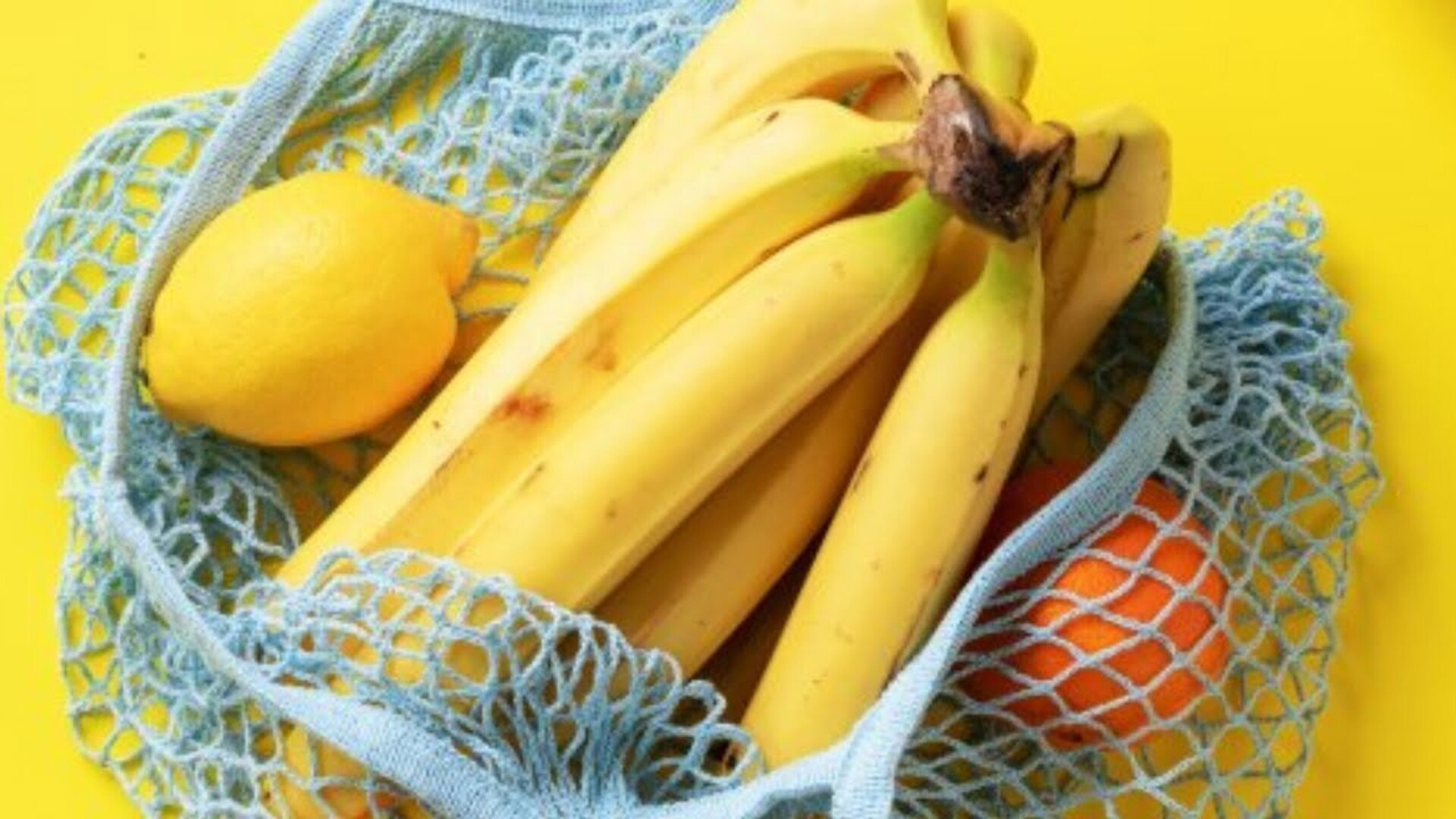 The Trick To Keeping Your Bananas Fresh Longer The Trick To Keeping Your Bananas Fresh Longer
