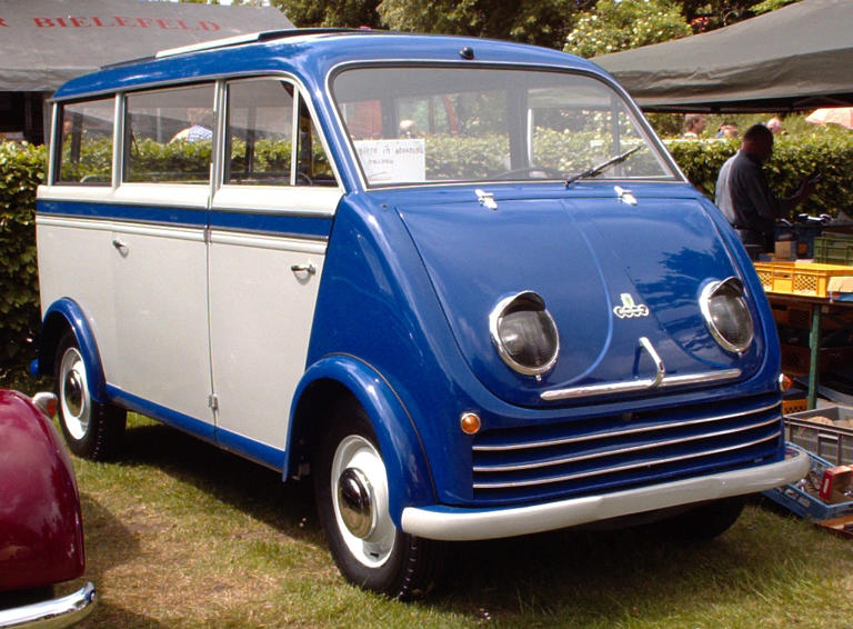 Seven Decades Ago, GM Thought A Front-Wheel-Drive V8 Van Might Be A ...