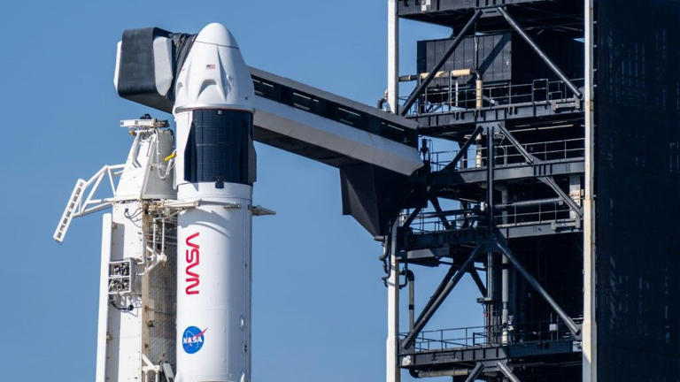 Elon Musk threatens to decommission SpaceX's Dragon spacecraft after ...