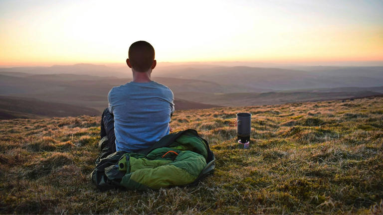 Hike more, spend less: 20 simple tips for planning mountain trips on a ...