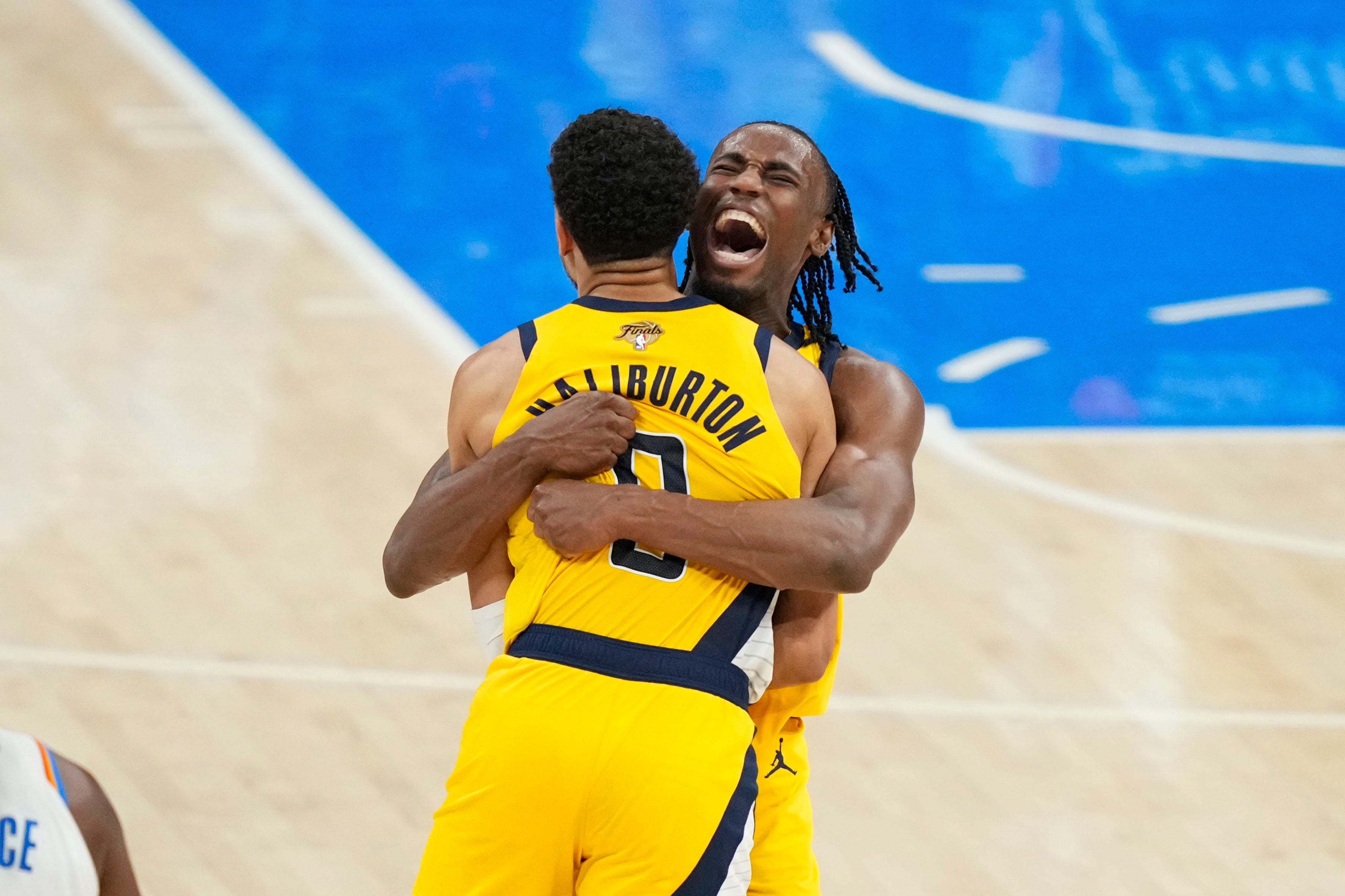 Indiana Pacers, Arizona Diamondbacks pull off 'magical' comebacks on ...