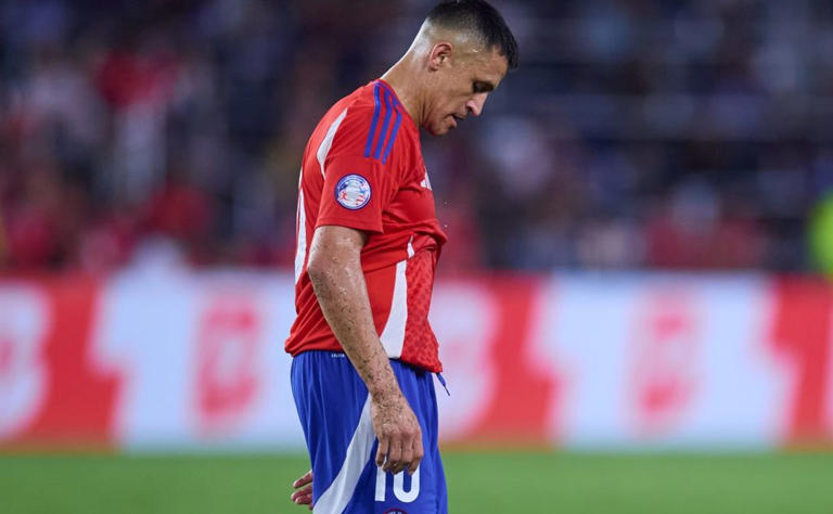 Héctor Tito Awad denuncia que Alexis Sánchez no quiere venir a la U ...