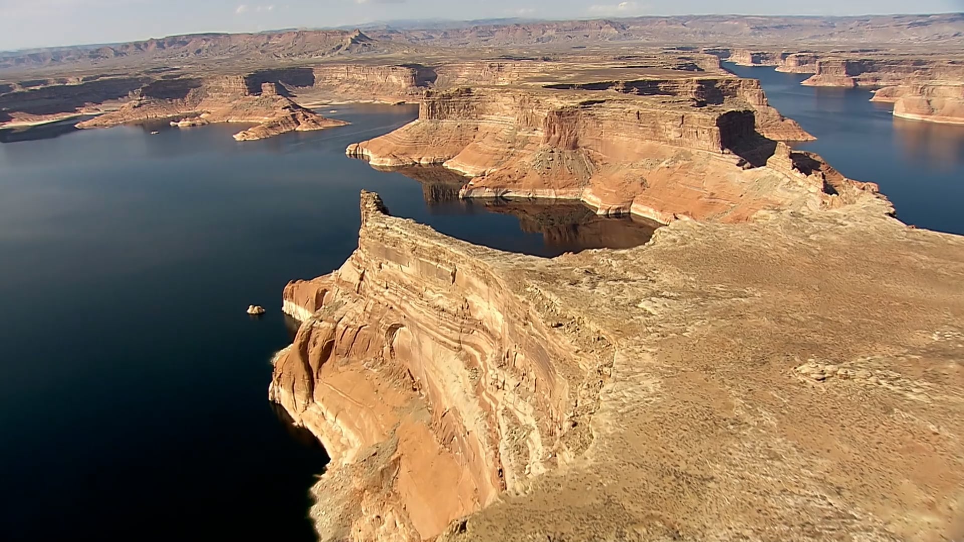 Drones Capture Lake Powell's Stunning Canyons and Waters