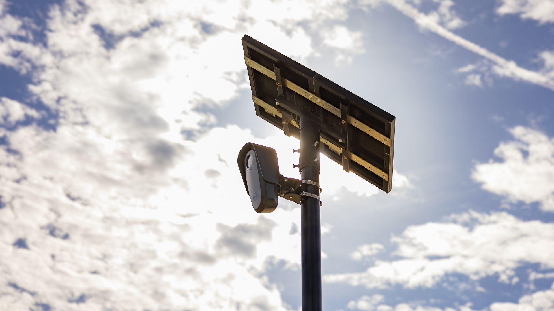 Flock Safety Exposese Live Police Camera Feeds in Data Breach