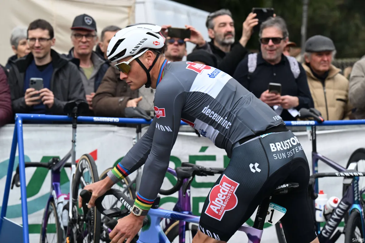 Alpecin-Deceuninck-manager Roodhooft over vorderingen Van der Poel: 'Ene dag gaat beter dan de ...