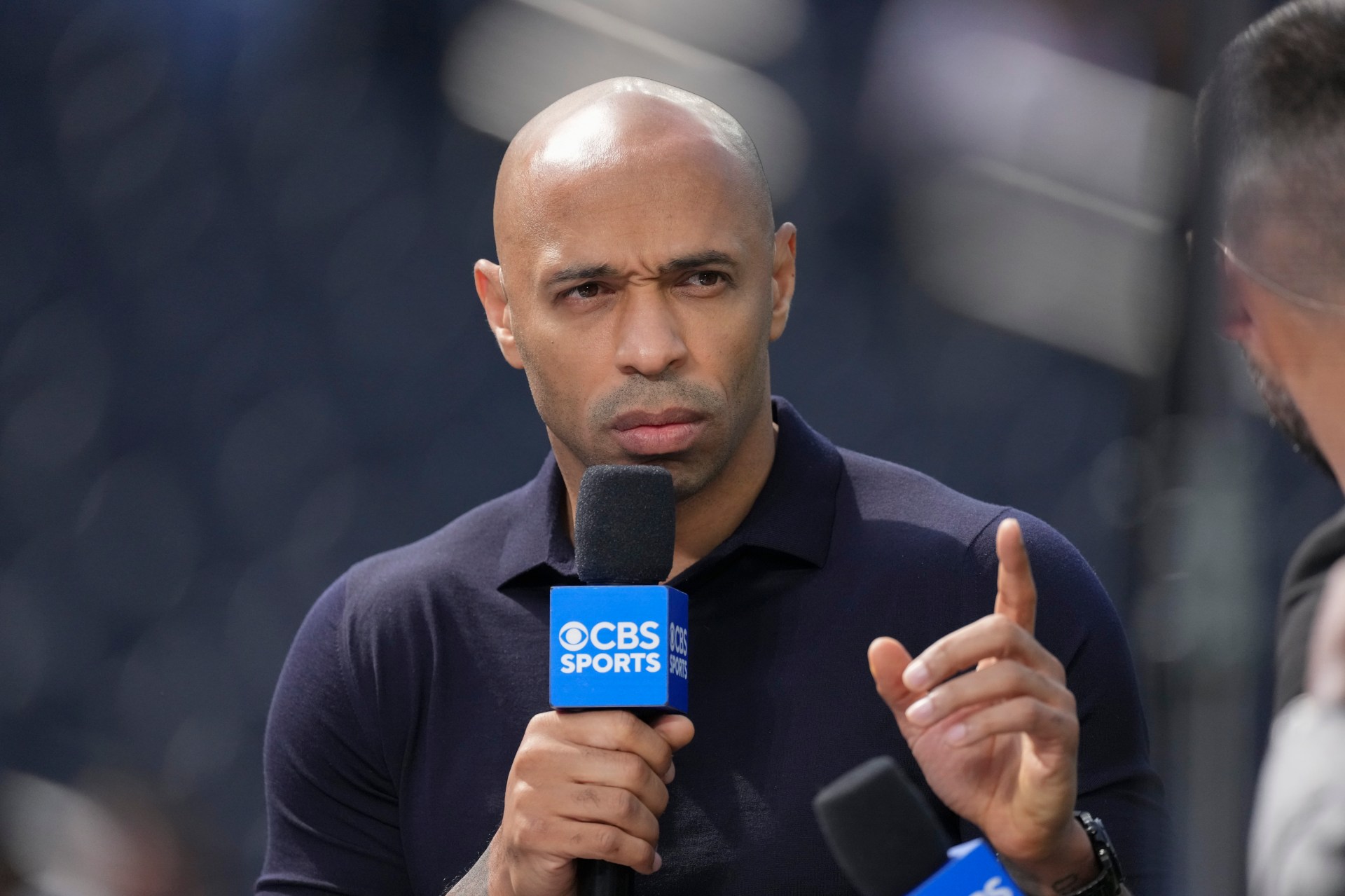 Thierry Henry's warning to Arsenal and Chelsea over signing 'amazing' £ ...
