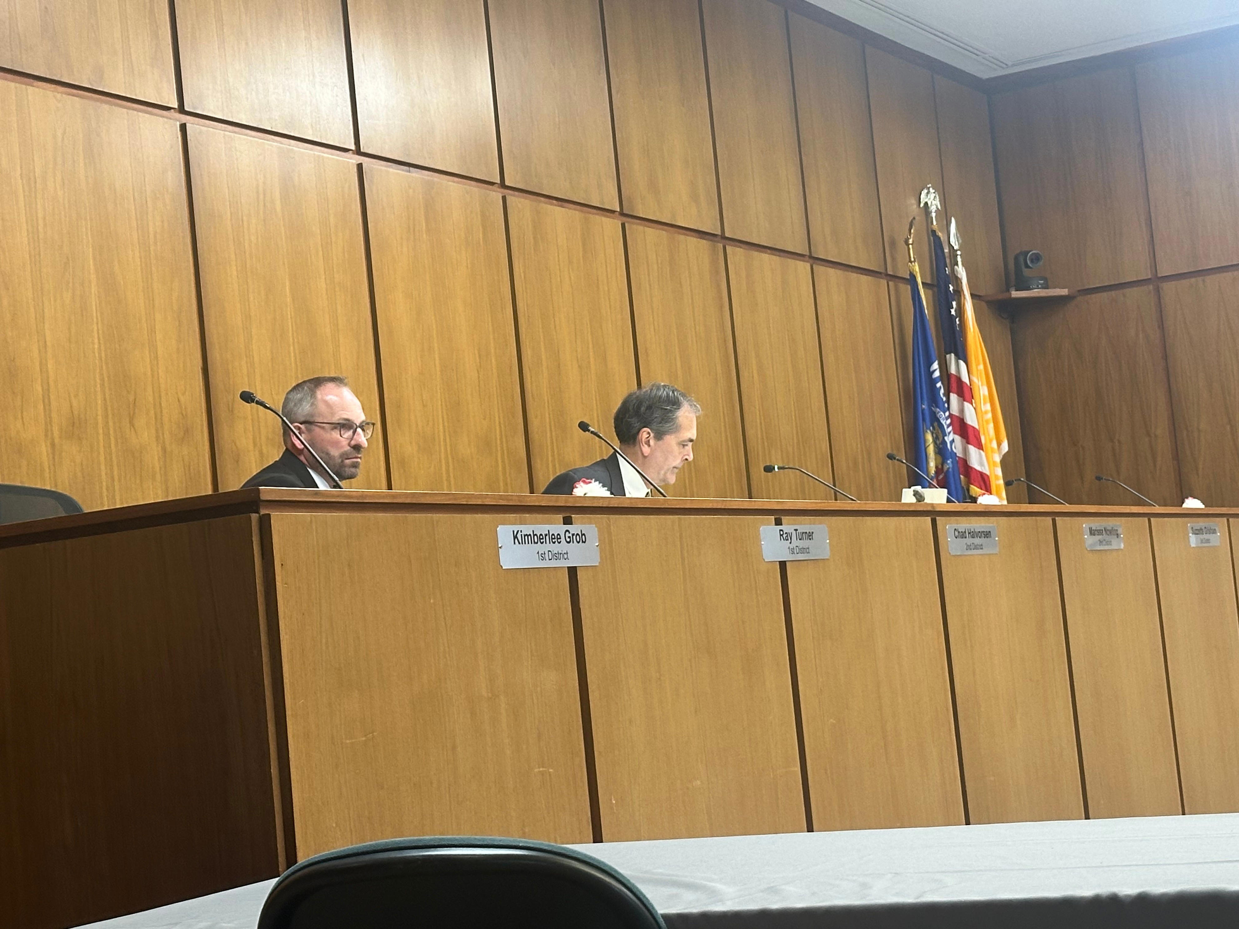 West Allis assistant fire chief resigns, calls lack of support ...