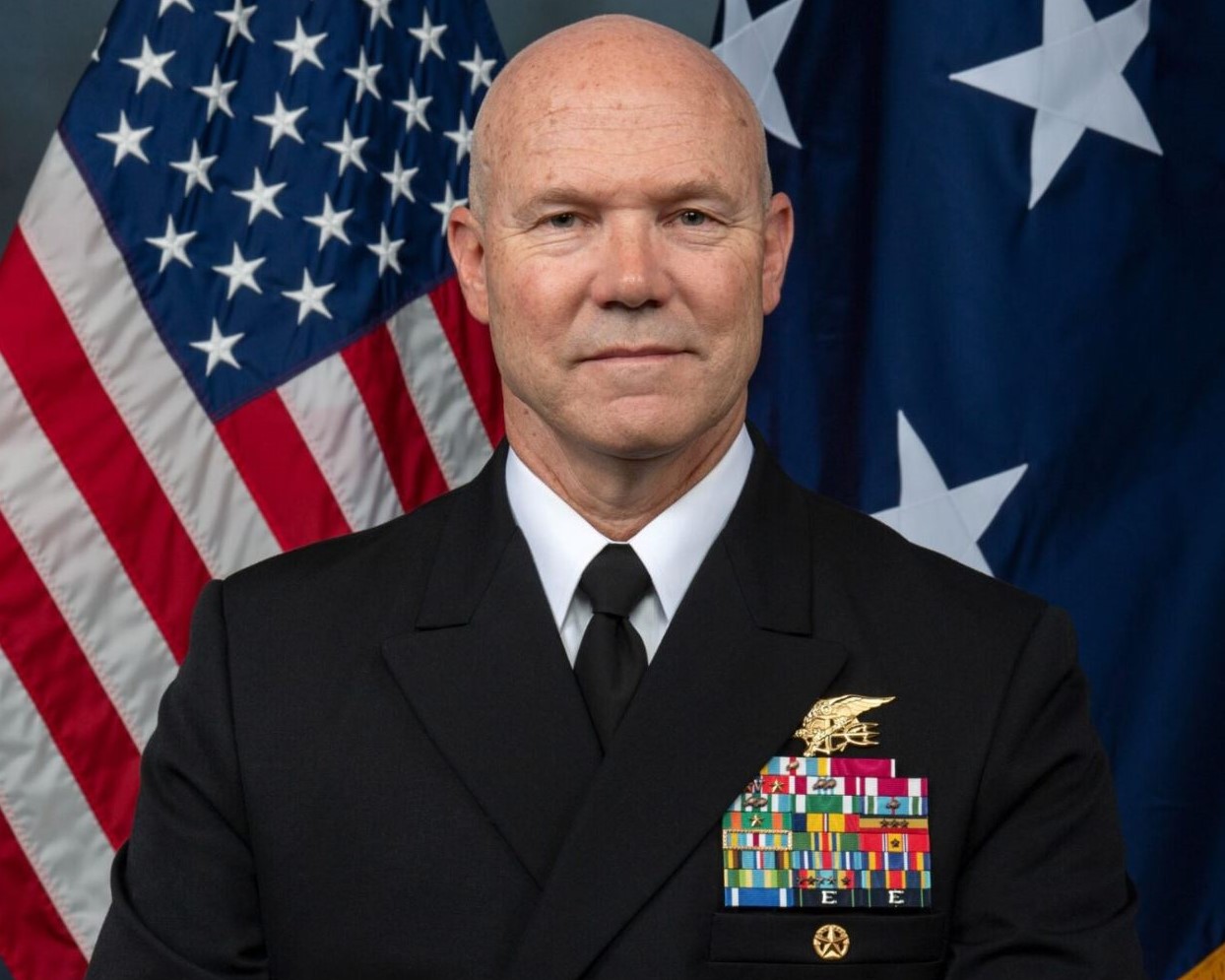 Trump Picks Vice Admiral Frank Bradley to Head US Special Operations ...