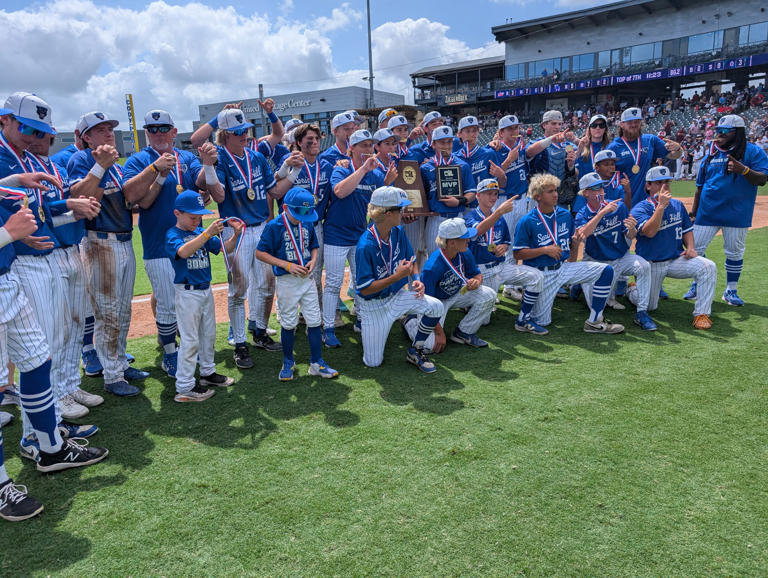 Spring Hill baseball takes home first title in program history
