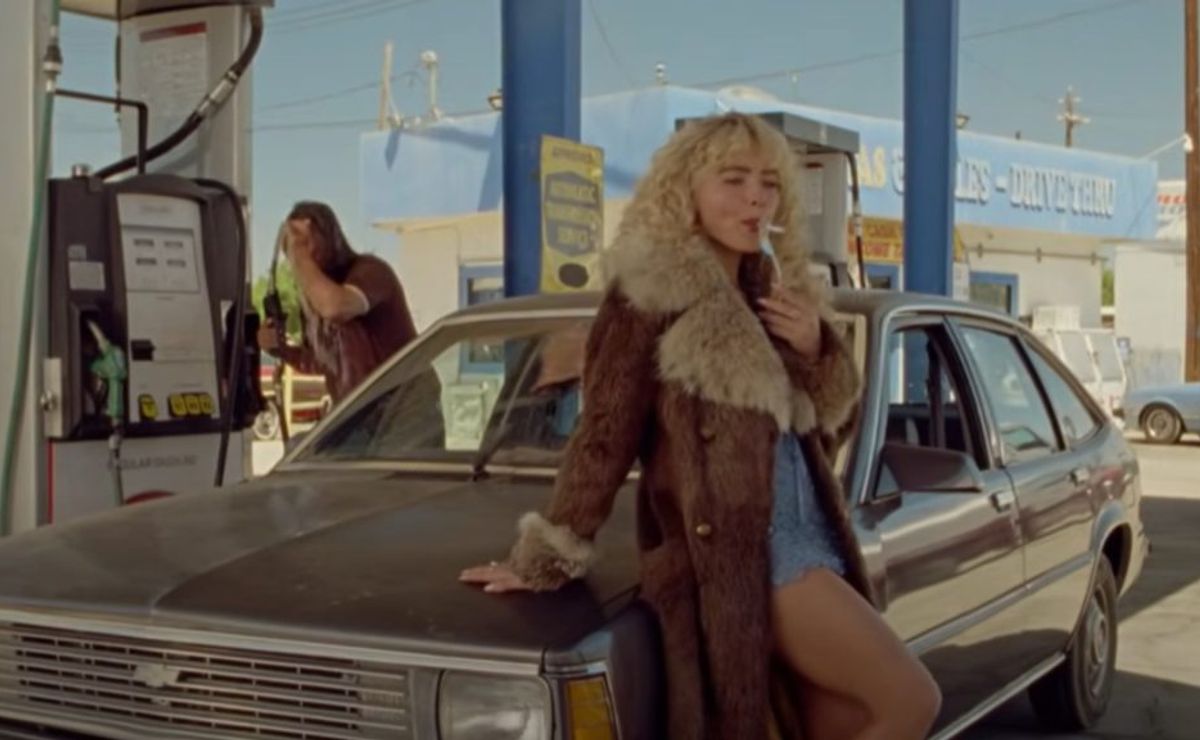 Sabrina Carpenter Releases New Song and Reaches #1