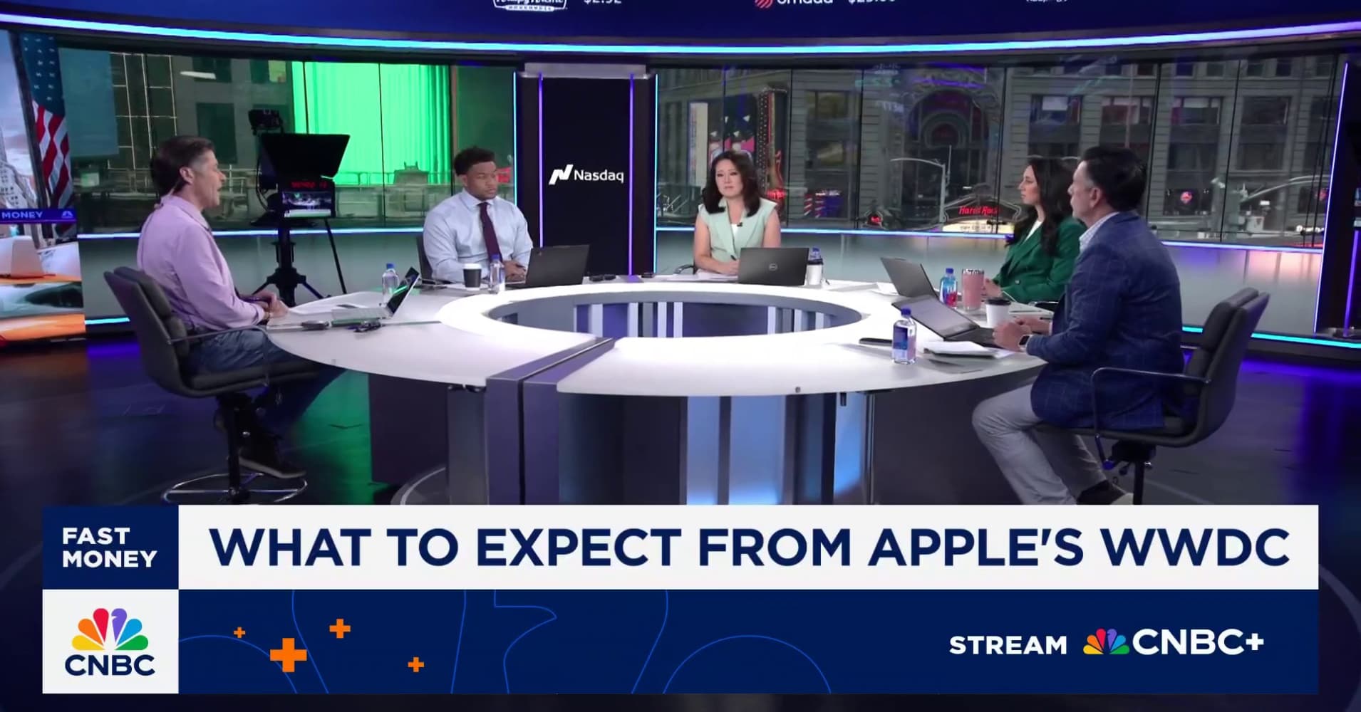 'Fast Money' traders talk what to expect from Apple's upcoming WWDC