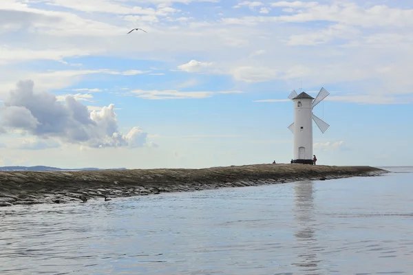 17 historic windmills turned into rentals