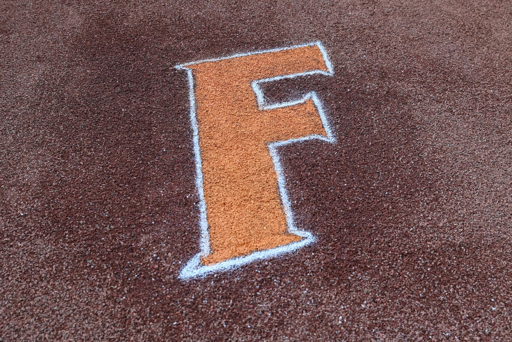 UCF’s Russell Sandefer commits to transfer to Florida