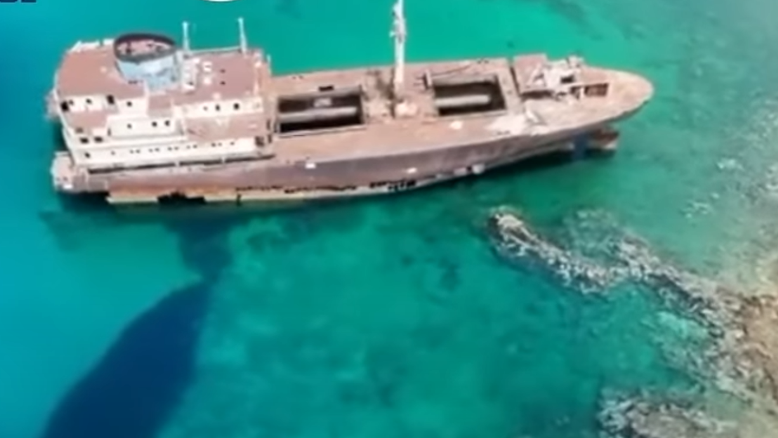 'Narco-boat' smugglers who used abandoned shipwreck as refuelling ...