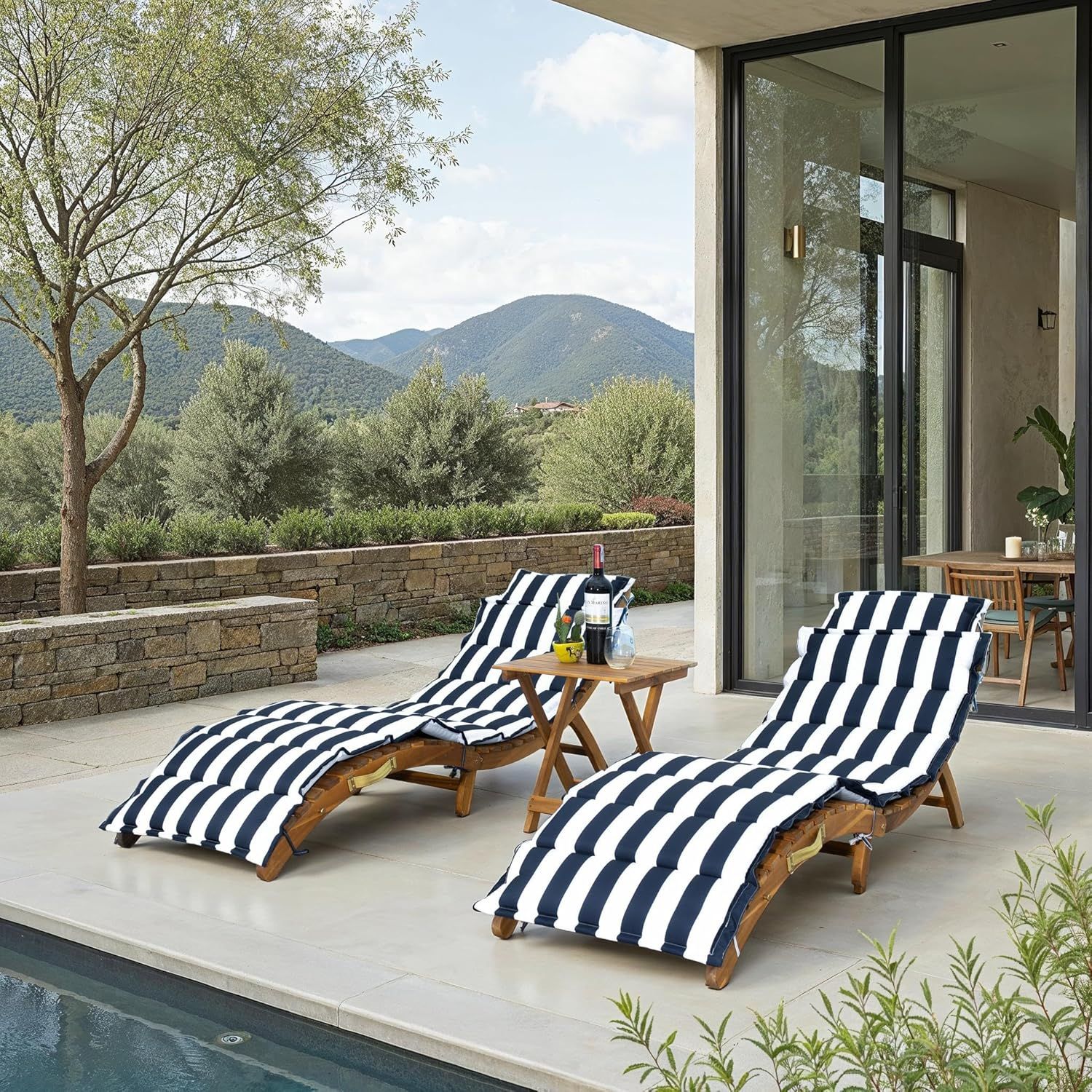These 16 Lounge Chairs From Amazon Will Turn Your Backyard Into a ...