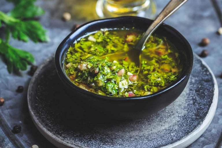 Receta de salsa de cilantro, perfecta para todo tipo de carnes