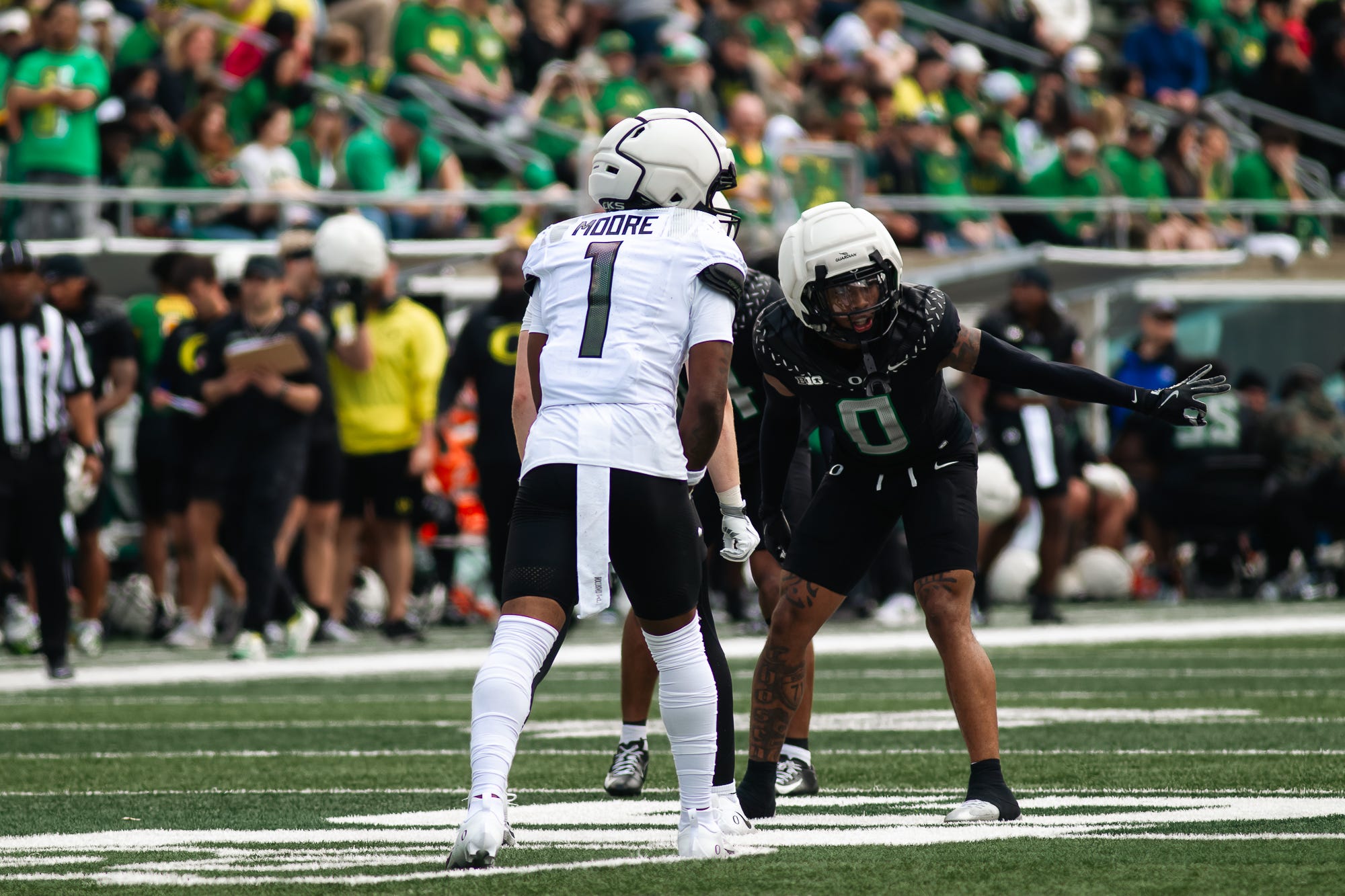 Oregon Ducks' star Dakorien Moore tops all freshmen in ESPN's 2025 ...