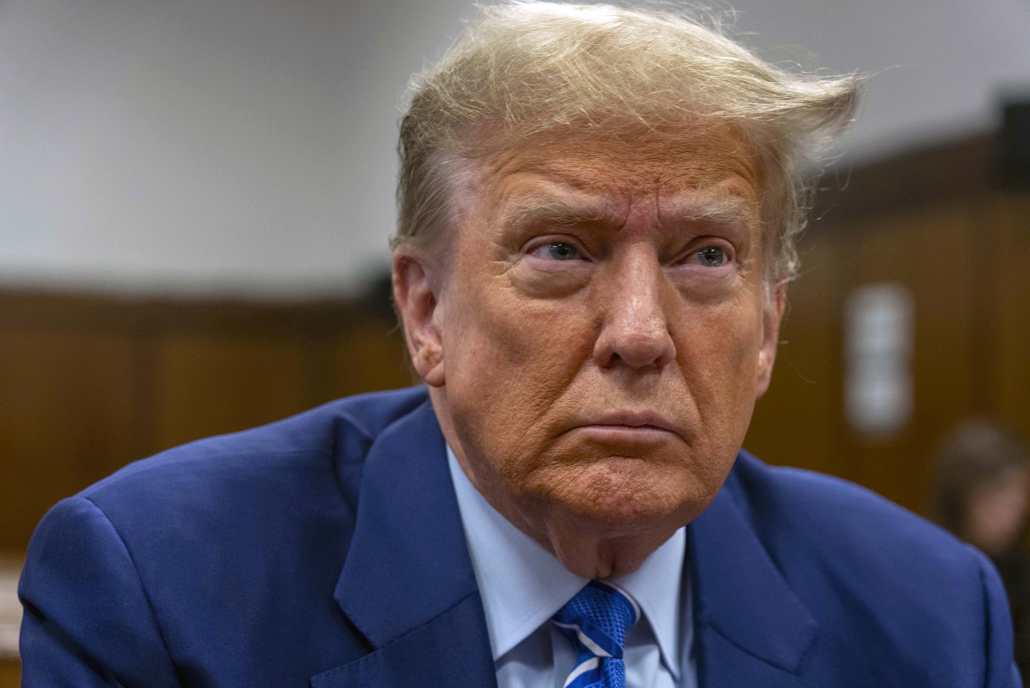 Eleven Democrats Join GOP Bill on Illegal Entry