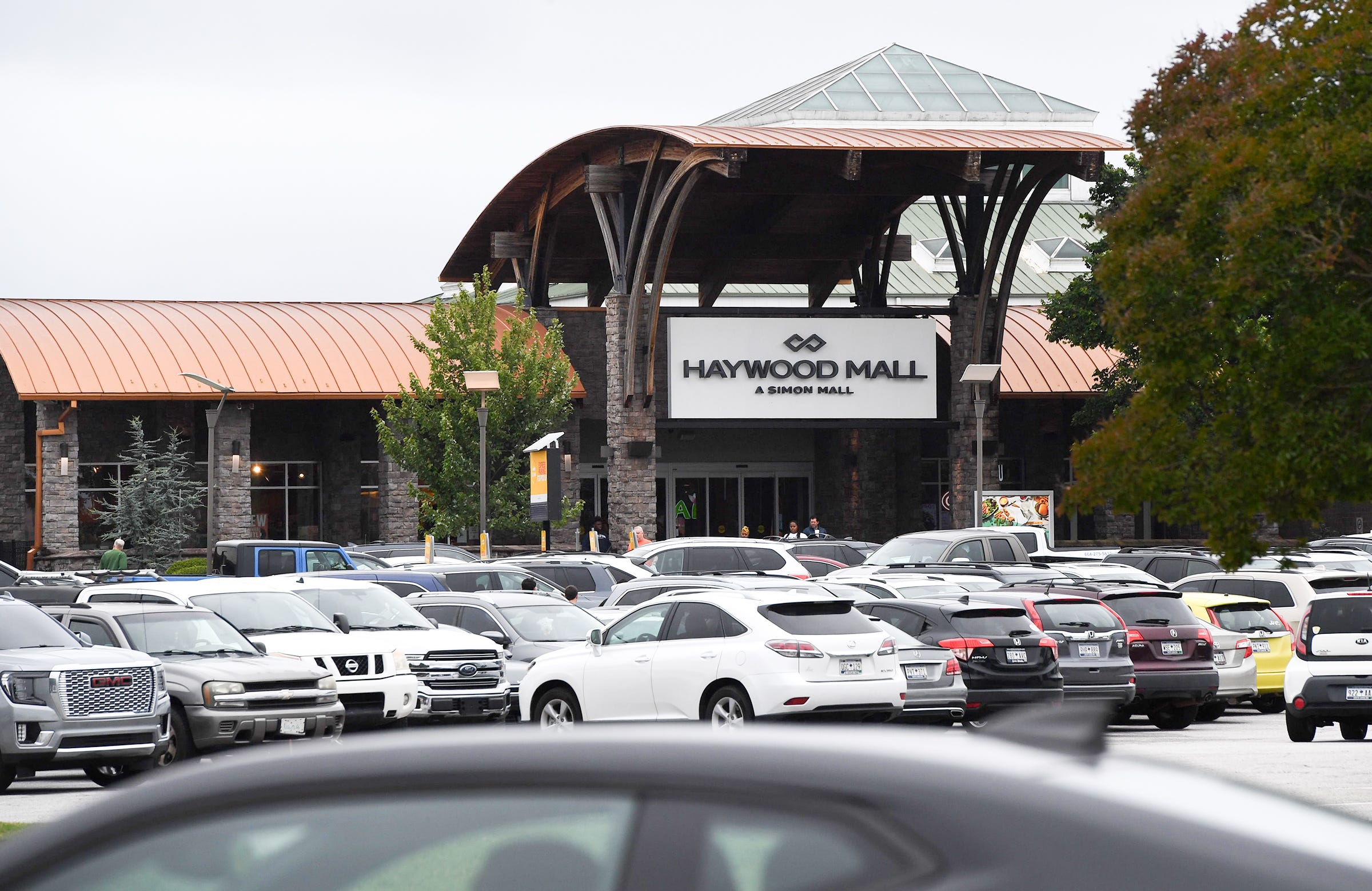 Haywood Mall steps up security after incidents of violence raise safety ...