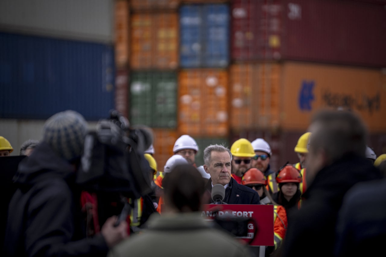 Canada Introduces Bill to Speed Up Project Approval, Dismantle Trade Barriers