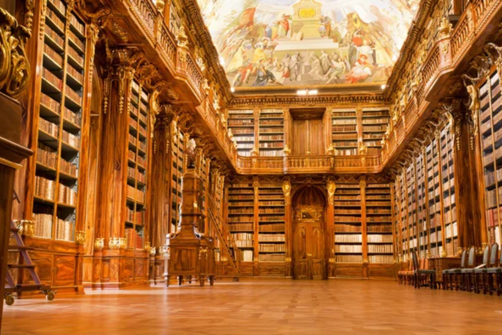 20 Most Beautiful Libraries to Visit Worldwide