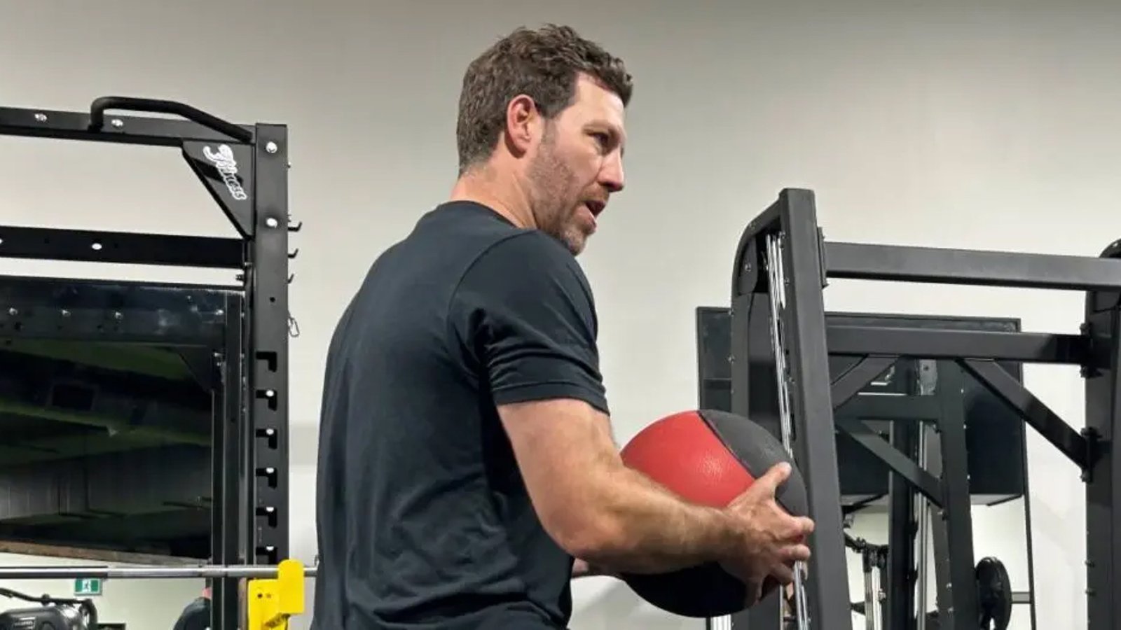 41-year-old Brandon Prust signs new contract!