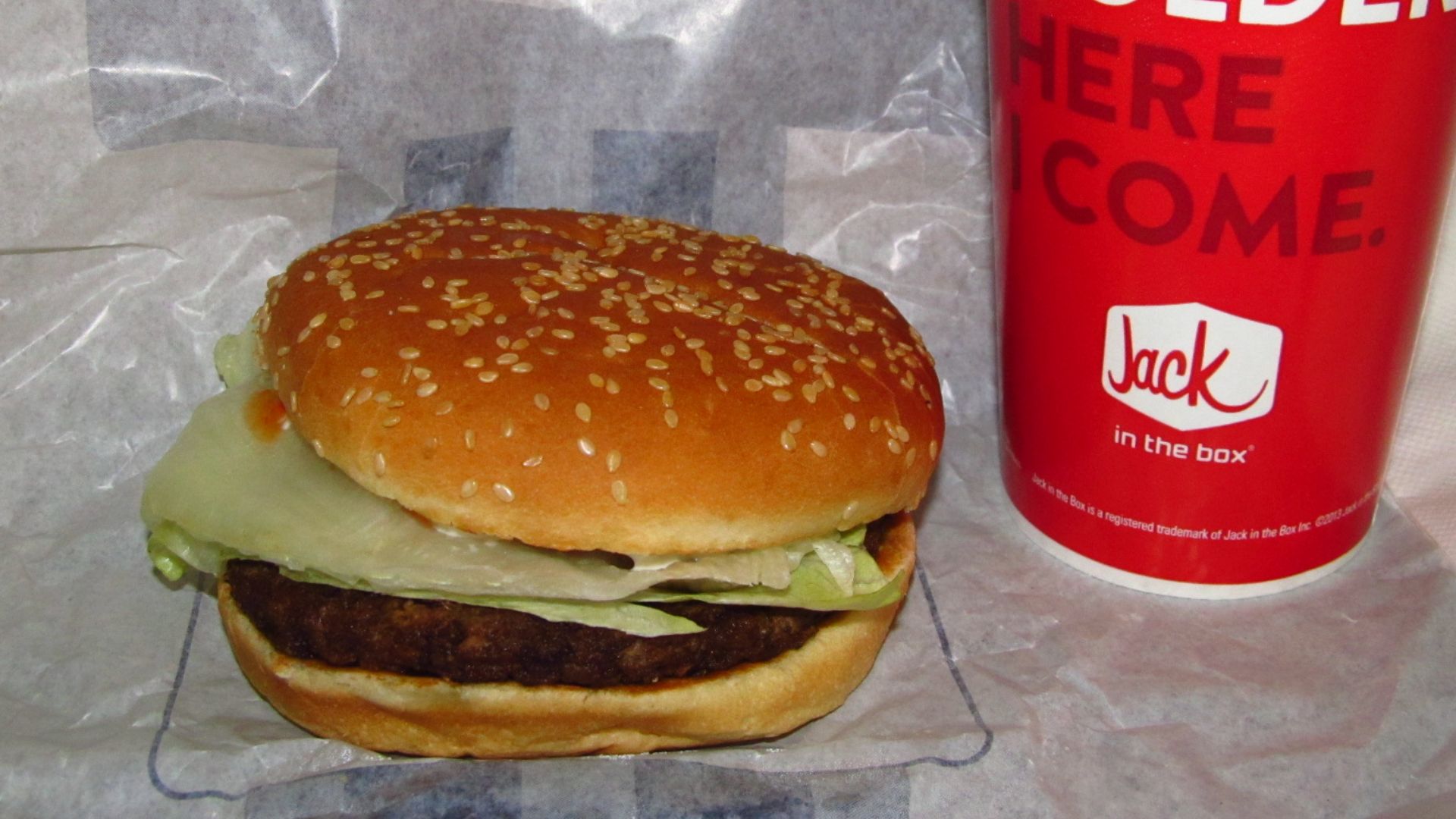 10 Terrible Fast Food Cheeseburgers & 10 Other Options You Keep Going ...