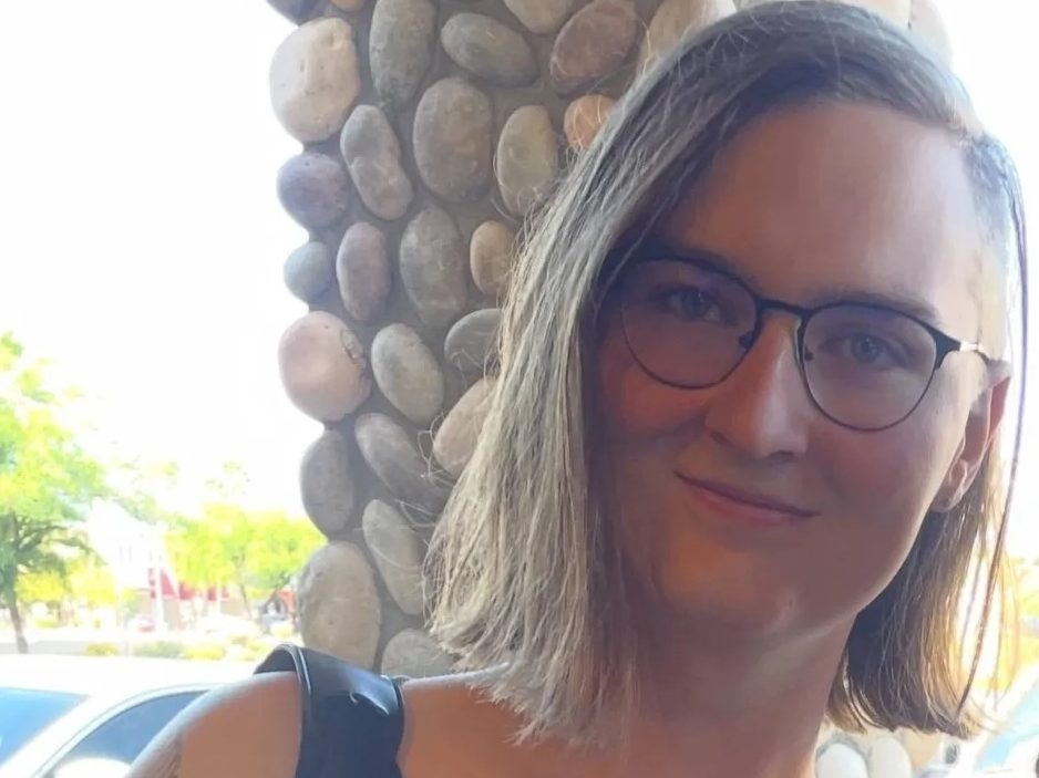 American seeks asylum in Canada over Trump’s transgender policies