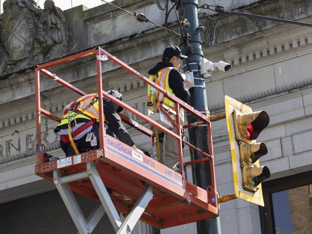Vancouver police install more cameras in DTES in bid to 'drive down crime'