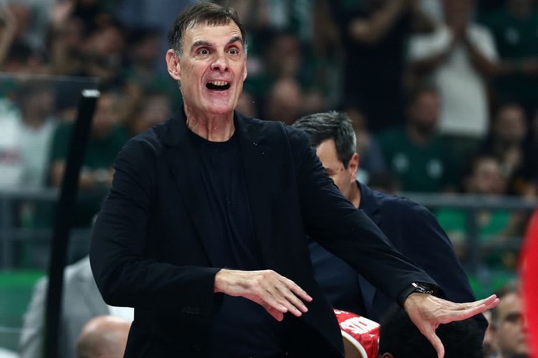 Μπαρτζώκας στη συν. Τύπου για Αταμάν: «Εγώ δεν το έχω κάνει ποτέ στη ...