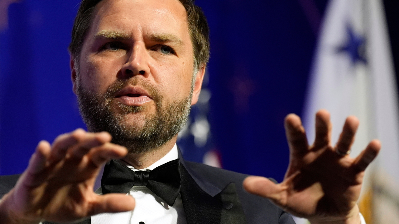 Is JD Vance Resigning As VP Amid Trump-Musk Feud? Fact-Checking Viral Claim