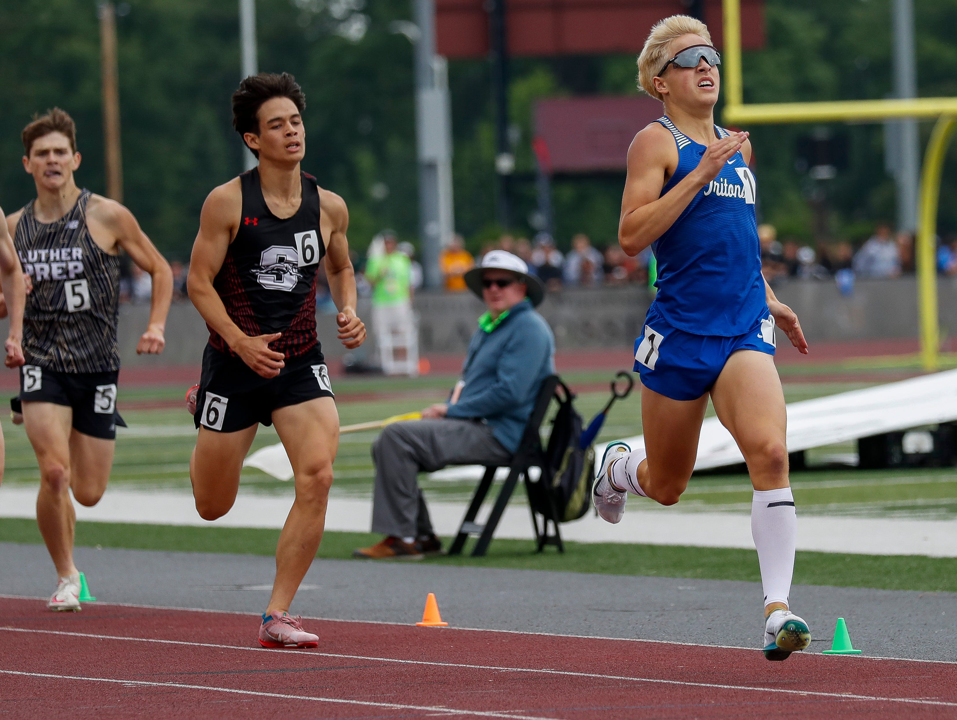 Green Bay Notre Dame's James Flanigan, Joseph Hunt win Division 2 state track and field titles