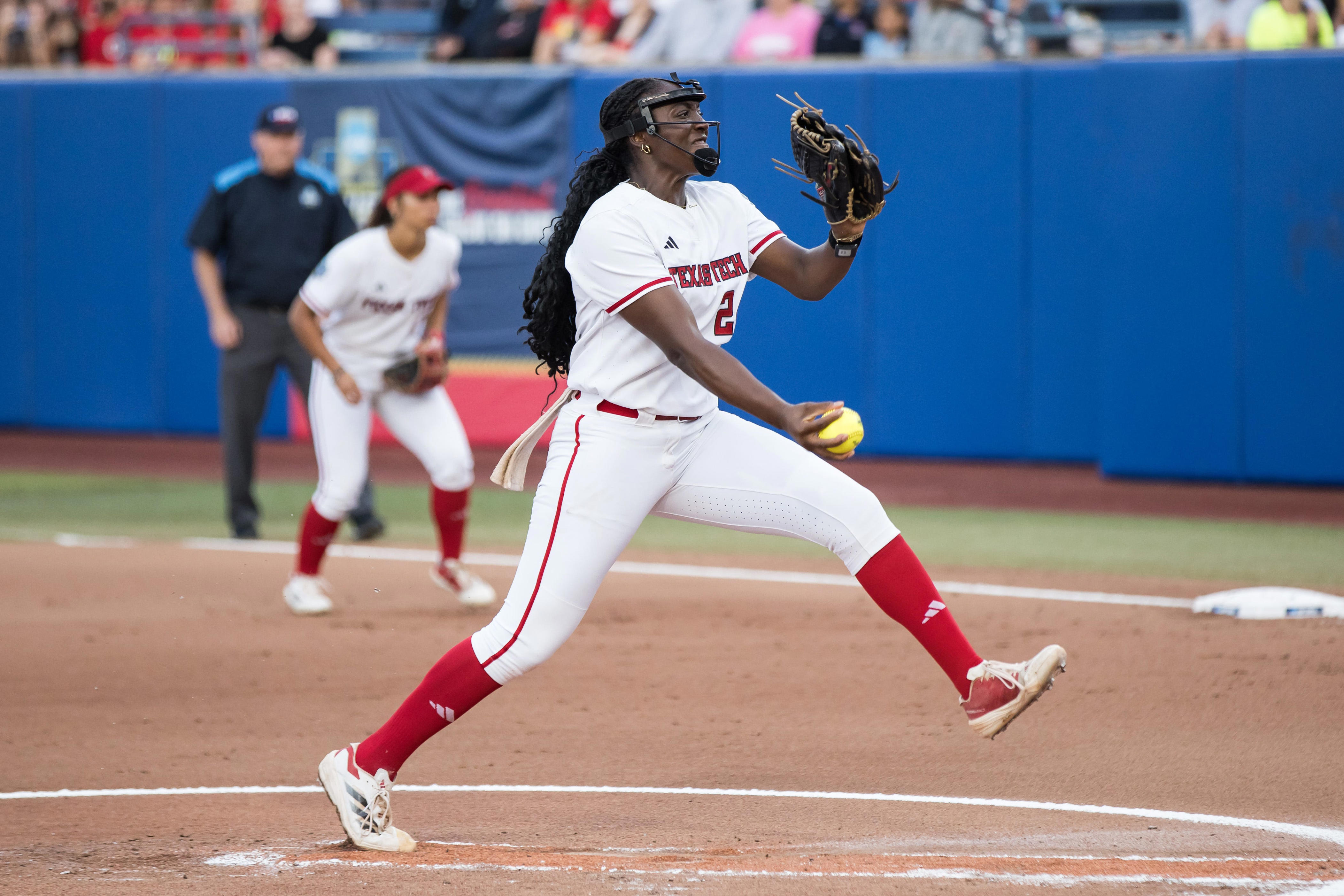 Texas Tech's NiJaree Canady inks another 7-figure to return to Red Raiders