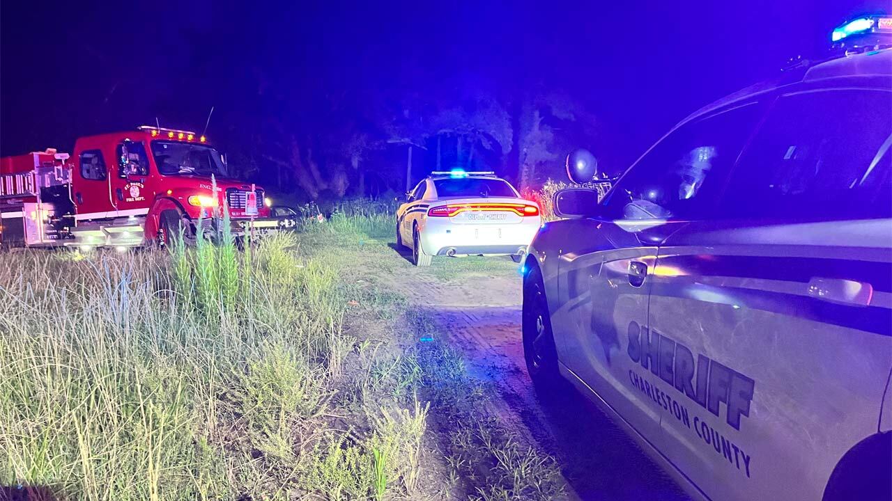 Coroner identifies man fatally struck by train in Ravenel