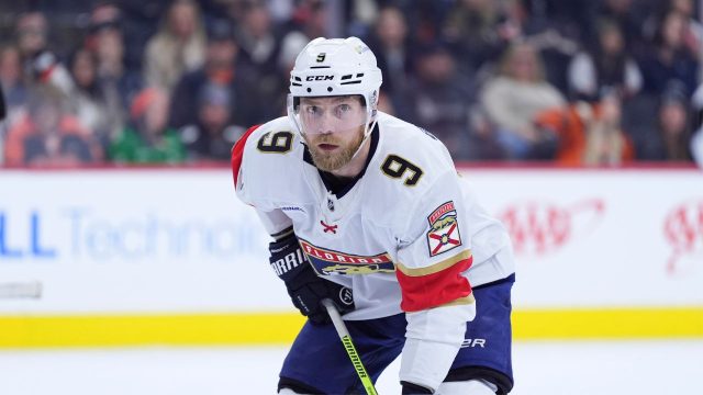 Marchand scores in 2OT, Panthers beat Oilers to knot up Stanley Cup Final