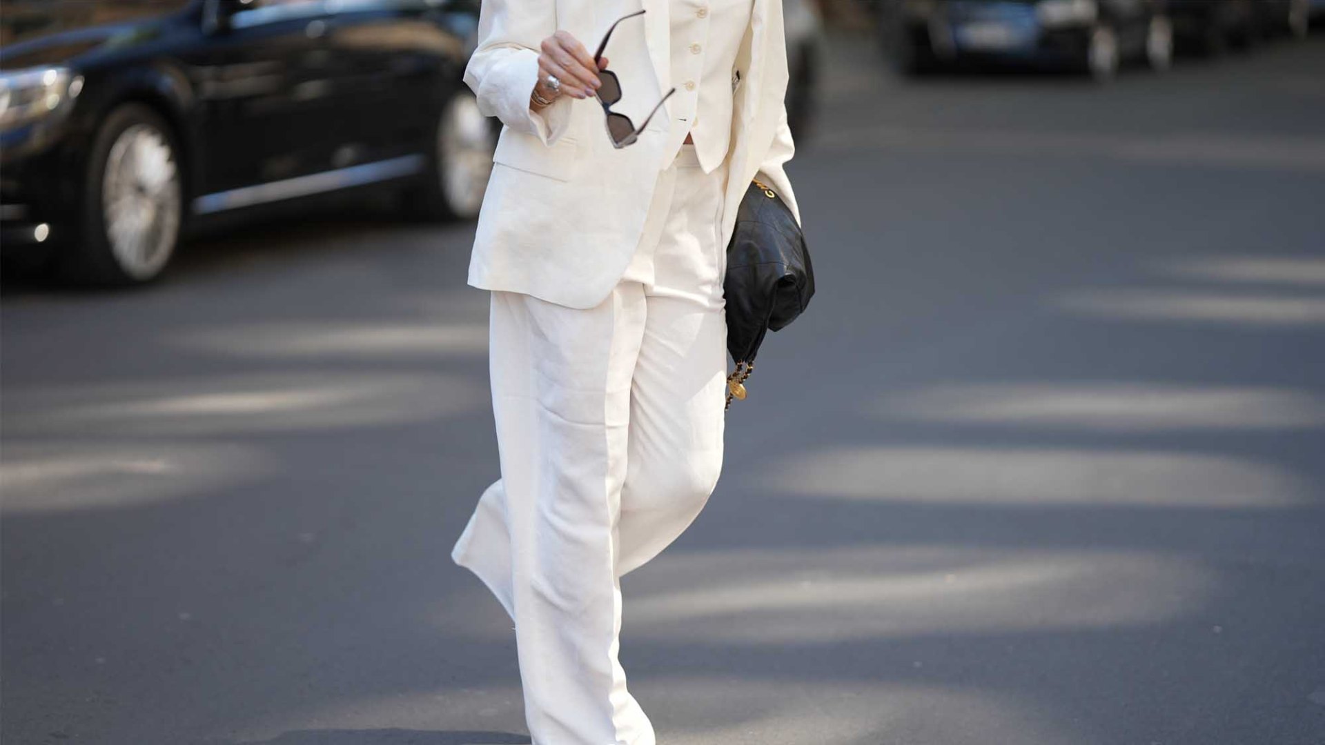 Say Goodbye to Tight Jeans: These 17 Flowy Pants Are Perfect for Spring