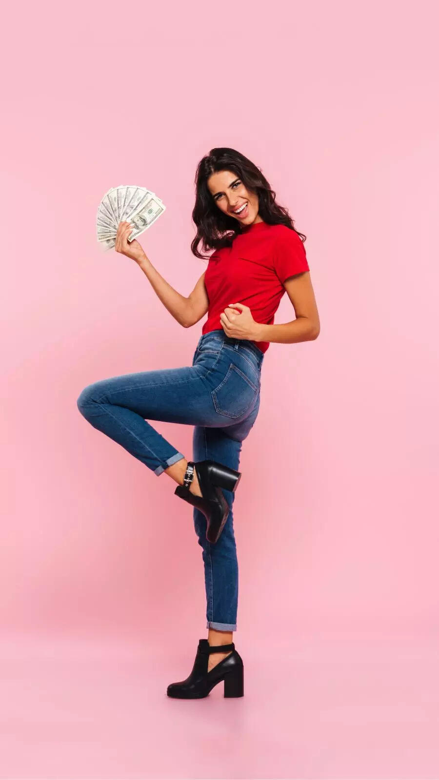 5 Zodiac Signs Known for Their Incredible Luck