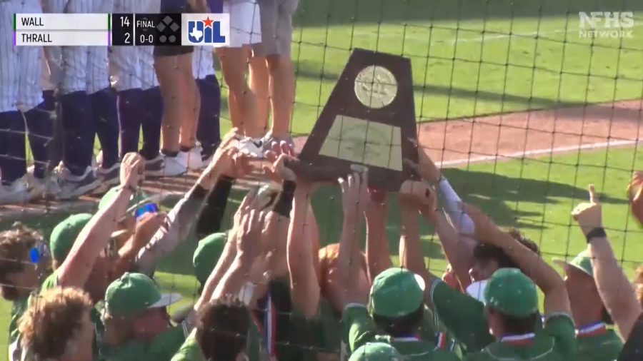 VIDEO: Wall Hawks baseball celebrates second state title in program history