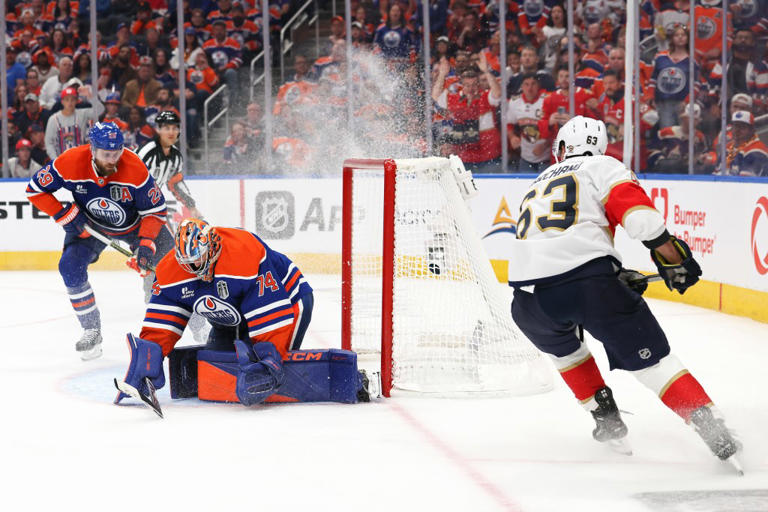 Brad Marchand’s double-overtime winner in Game 2 helps Panthers even ...