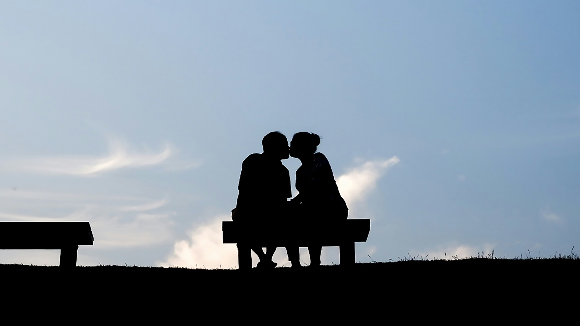 Expert Busts Myth: Here's How Long Couples Really Last