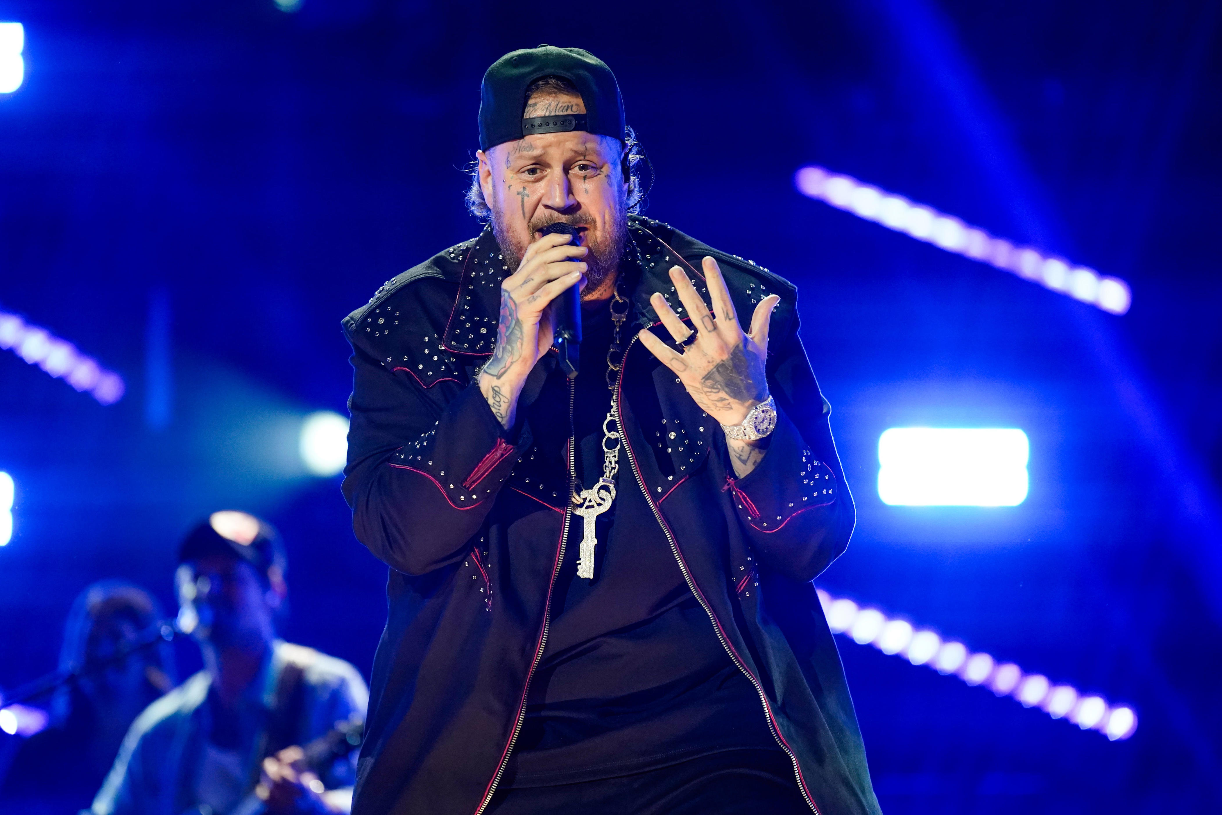 How much weight has Jelly Roll lost? Singer reveals progress in ...