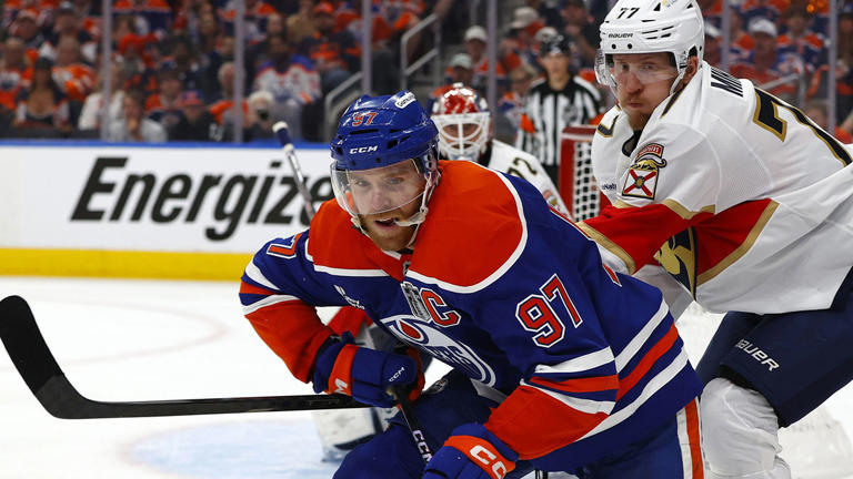 Oilers’ Connor McDavid undresses Aaron Ekblad to restore Game 2 lead