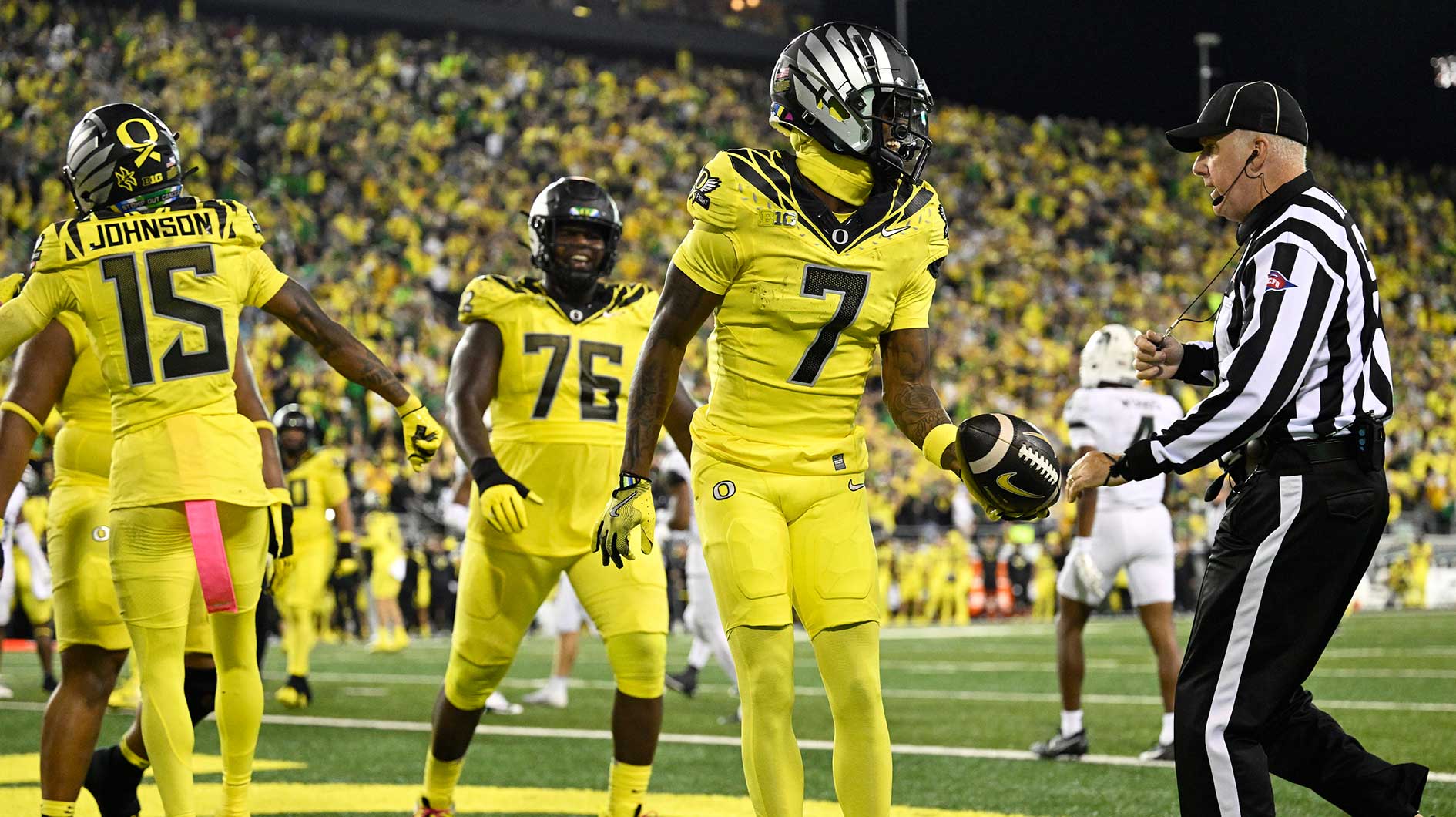 Oregon football’s Evan Stewart gets clarity on diagnosis, timetable for ...