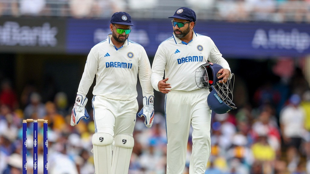 Video: Rishabh Pant misses Rohit Sharma as India players arrive in England Video: Rishabh Pant misses Rohit Sharma as India players arrive in England