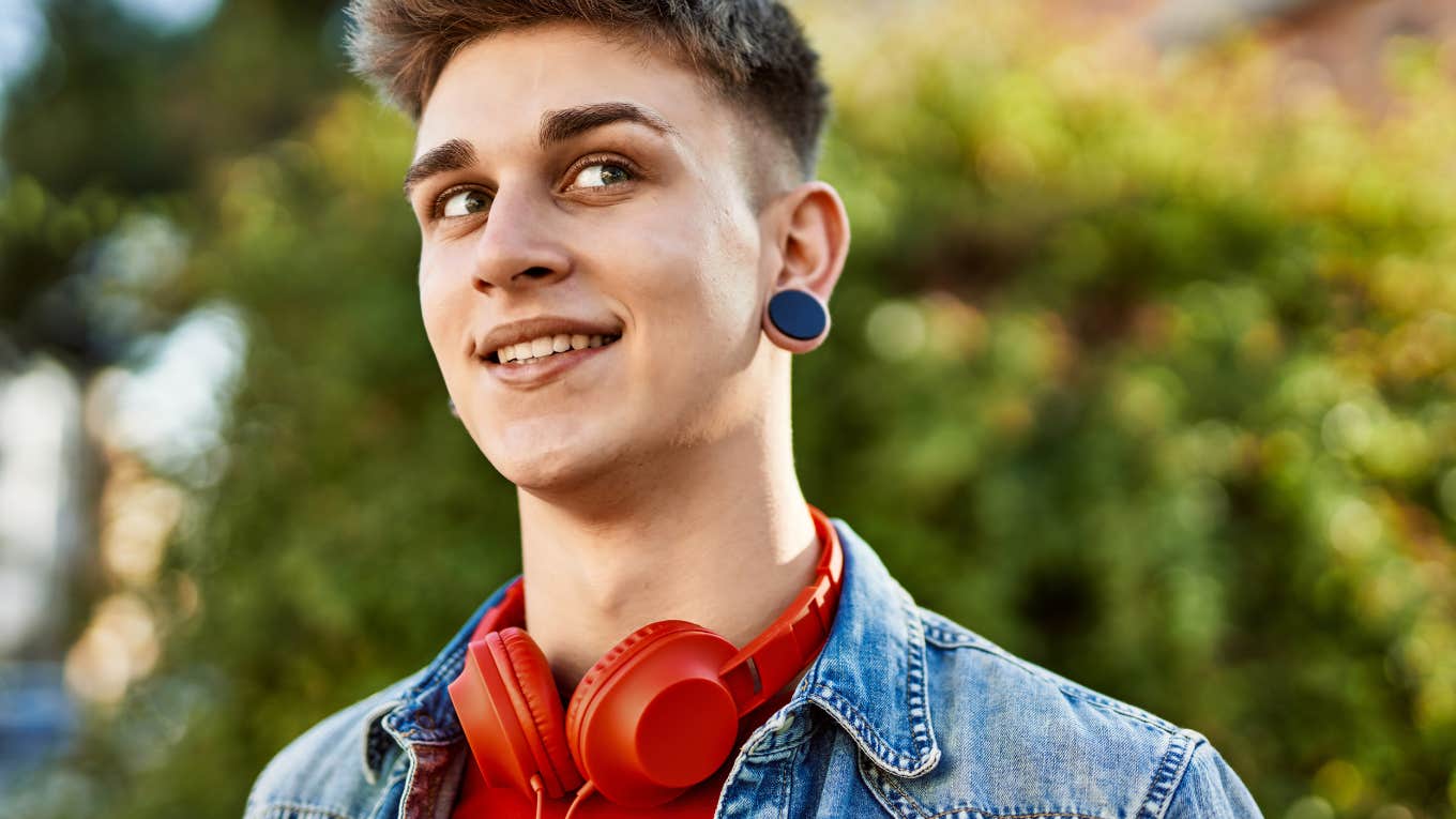 11 Things You Likely Had To Learn Alone If You Were Raised By Gen X Parents