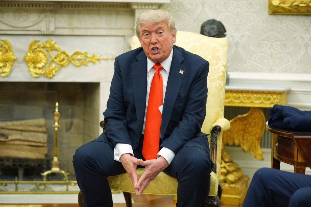 Here’s why SpaceX faces a bright future as government contractor ...