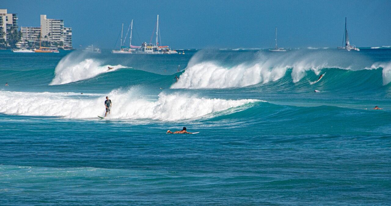 First Alert: High surf advisory extended for all south-facing shores